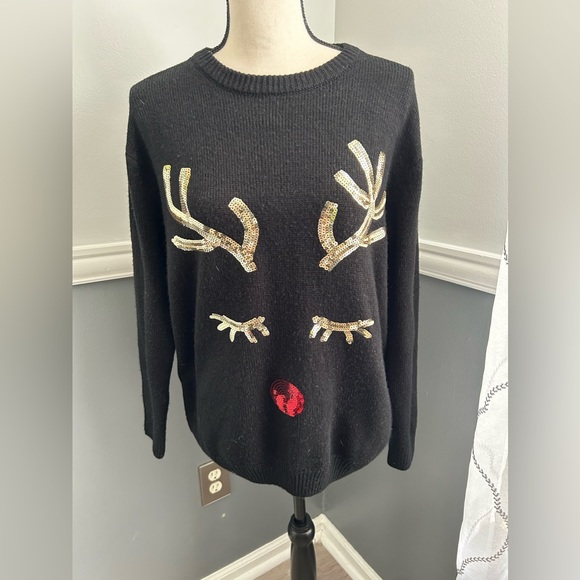 Forever 21 | Sweaters | Forever 2 Reindeer Holiday Sweater | Poshmark